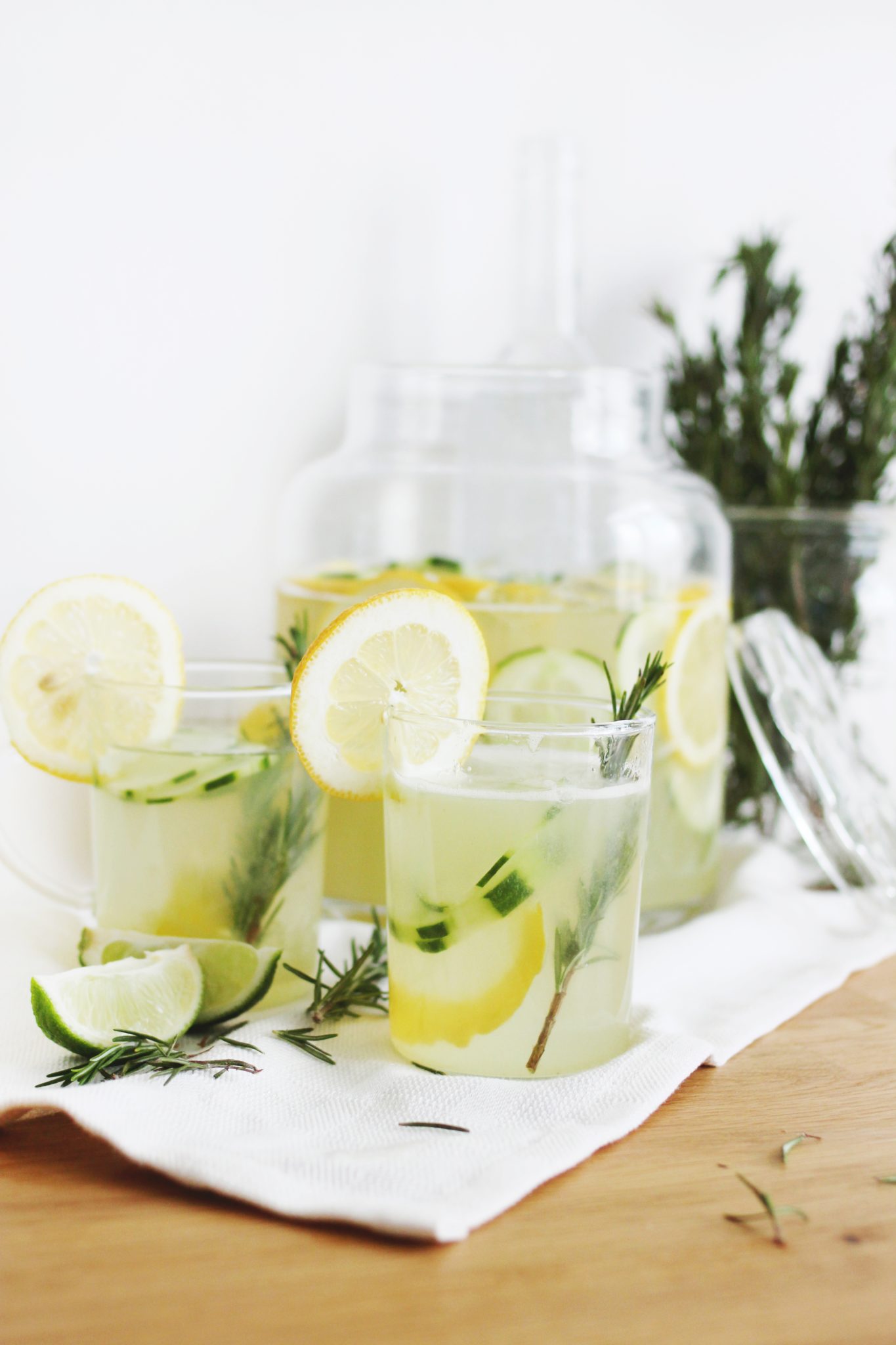 Limonade concombre, citron et romarin | Mint Magazine