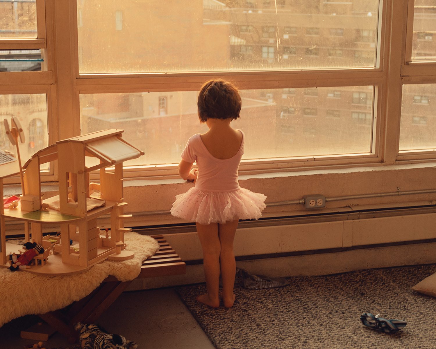 Pia, l'hymne à l'enfance de Christopher Anderson | Mint Magazine