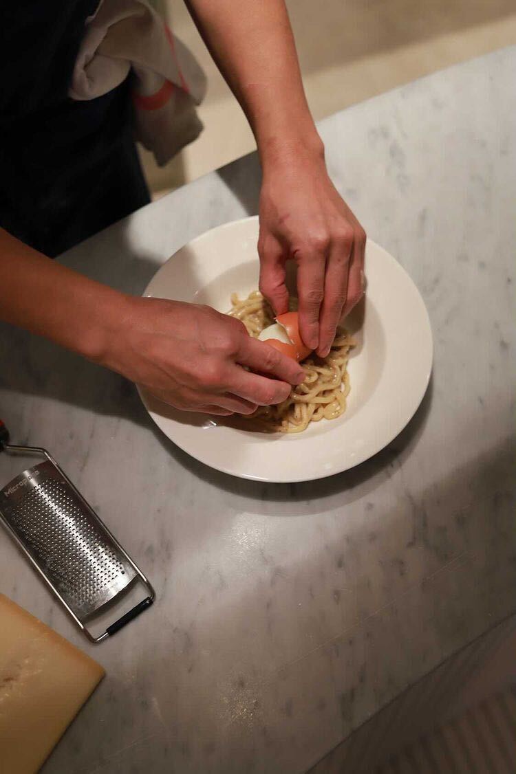 Udon cacio et pepe | Mint Magazine