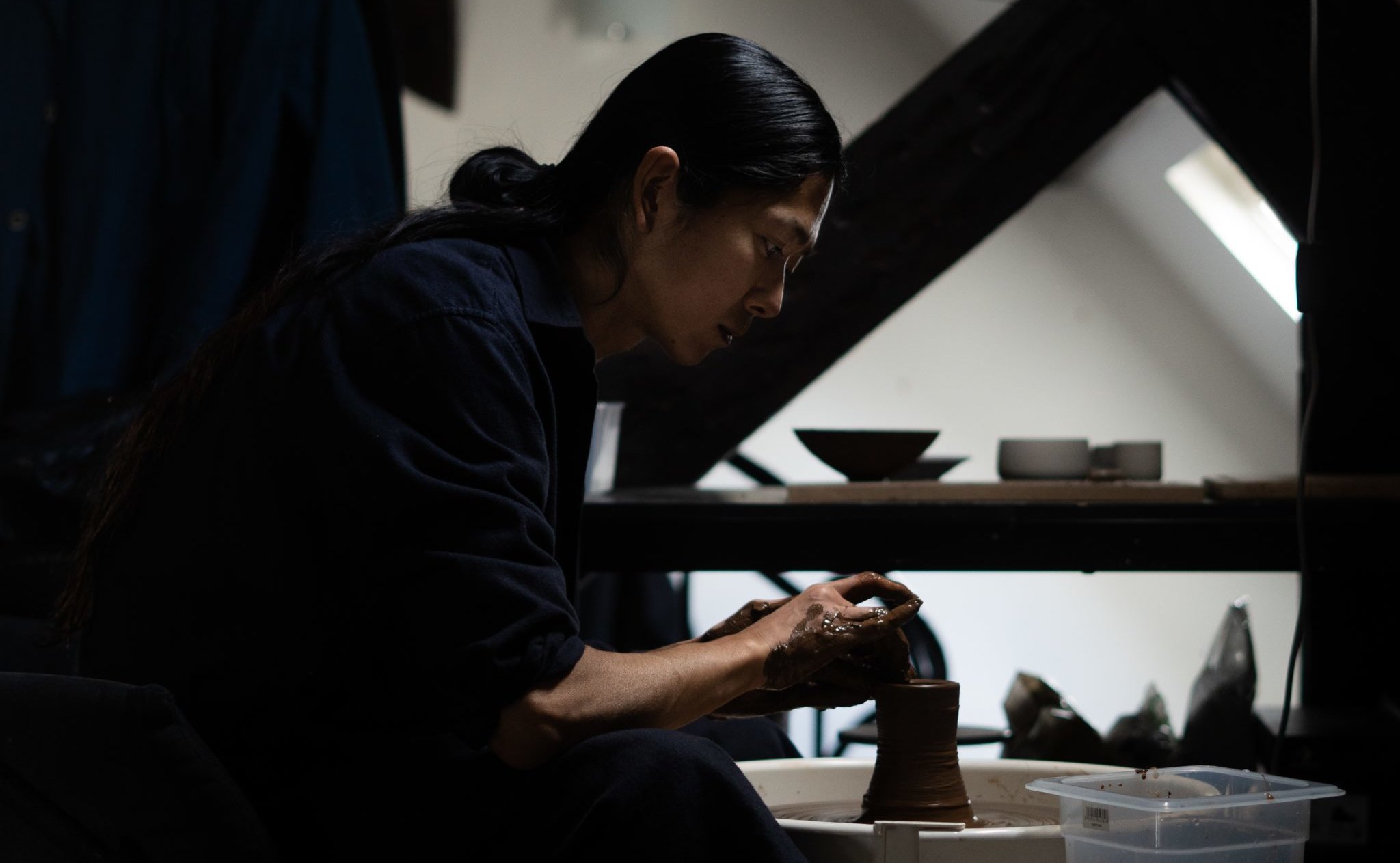 Kosuke Nabeta, colosse aux créations d'argile | Mint Magazine