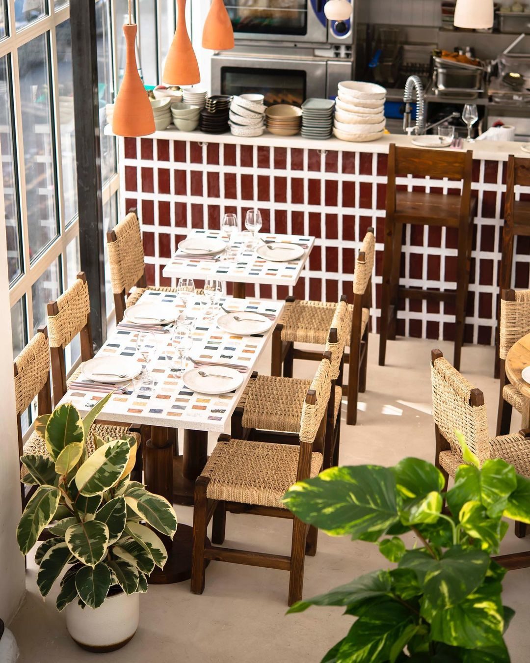 Double Vie : la nouvelle adresse qui apporte le soleil à Paris | Mint ...