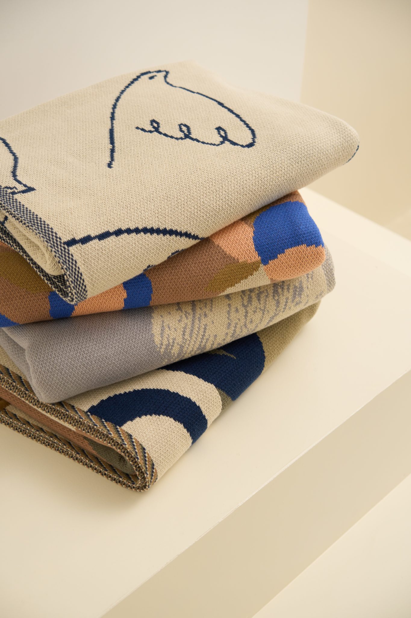 On a trouvé le plaid parfait chez Season Paper | Mint Magazine